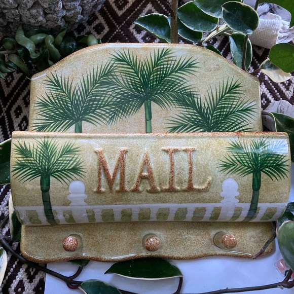 Wall Decor | Kk Merchandise Hand Painted Palm Tree Ceramic Mailkey ...
